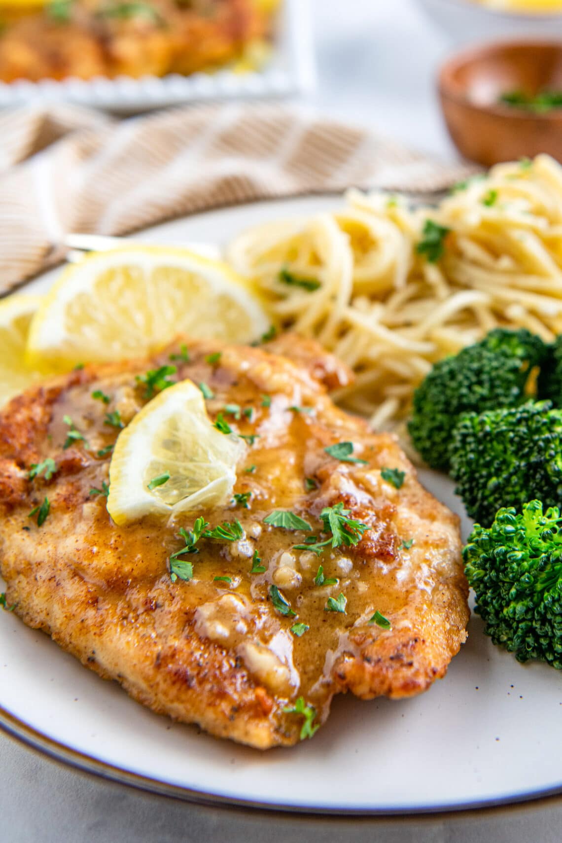 The BEST Lemon Pepper Chicken Recipe | Easy Dinner Ideas