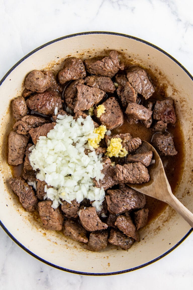 The BEST Beef Tips And Gravy Recipe | Easy Dinner Ideas