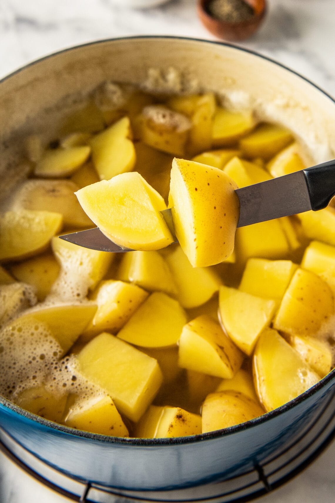 The Best Mashed Potatoes Recipe | Easy Dinner Ideas