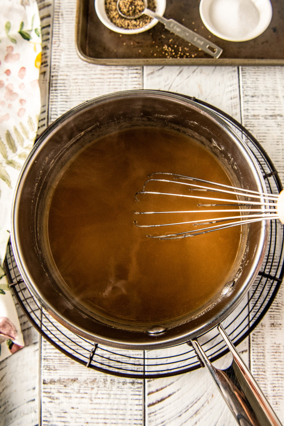 3-Ingredient Homemade Brown Gravy Recipe | Easy Dinner Ideas