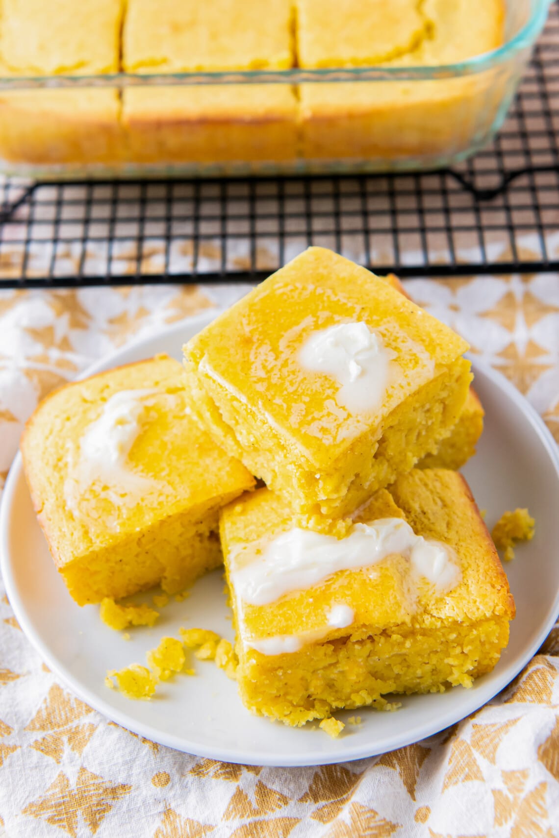 Classic Cornbread Recipe | Easy Dinner Ideas