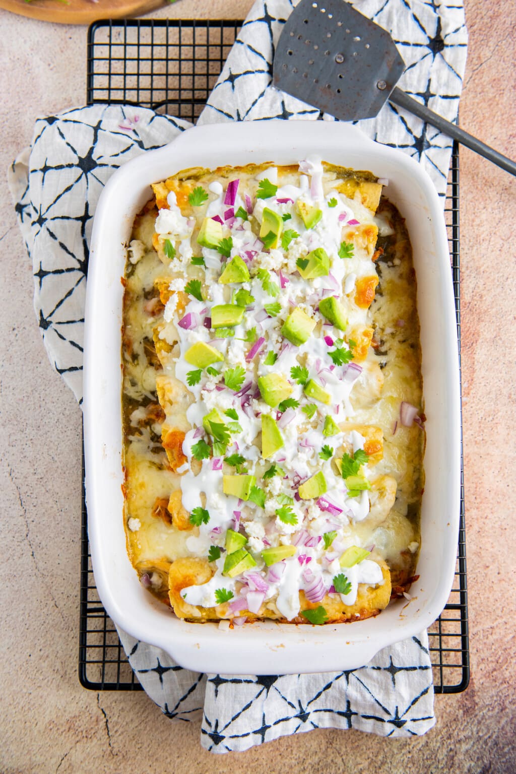 Salsa Verde Chicken Enchiladas | Easy Dinner Ideas