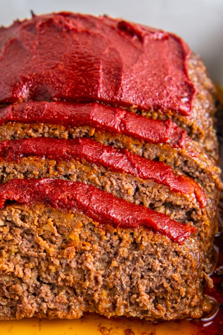 Easy Meatloaf Recipe | Easy Dinner Ideas