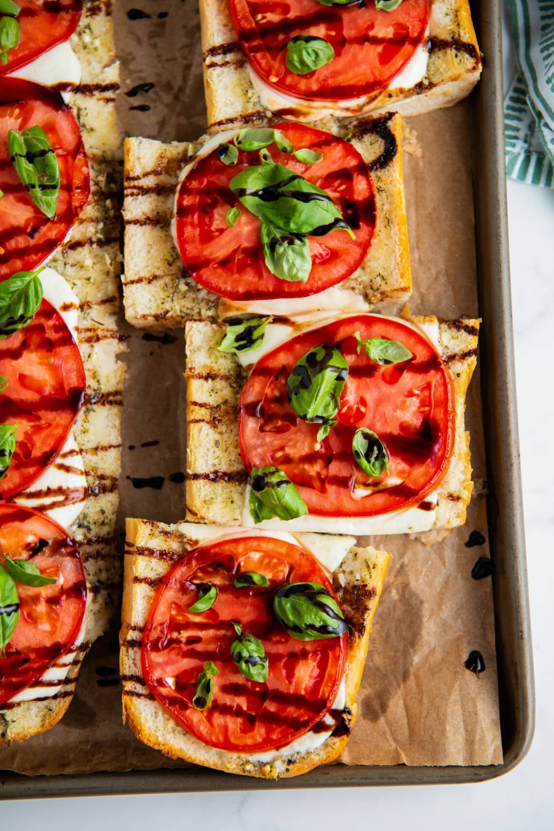 Caprese Garlic Bread Recipe | Easy Dinner Ideas