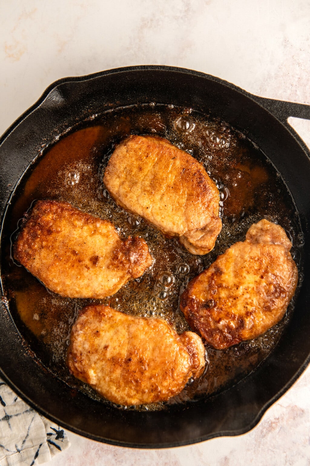 Fried Pork Chops | Easy Dinner Ideas