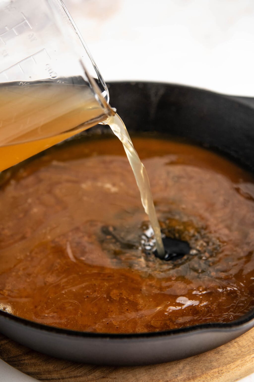 How to Make Gravy From Drippings | Easy Dinner Ideas