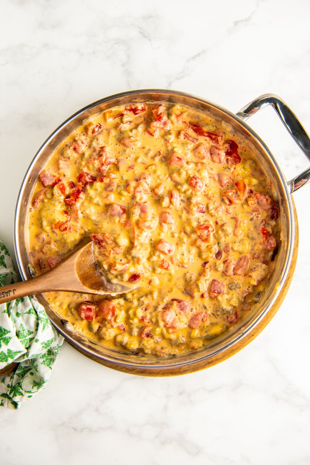 Velveeta Rotel Sausage Dip | Easy Dinner Ideas