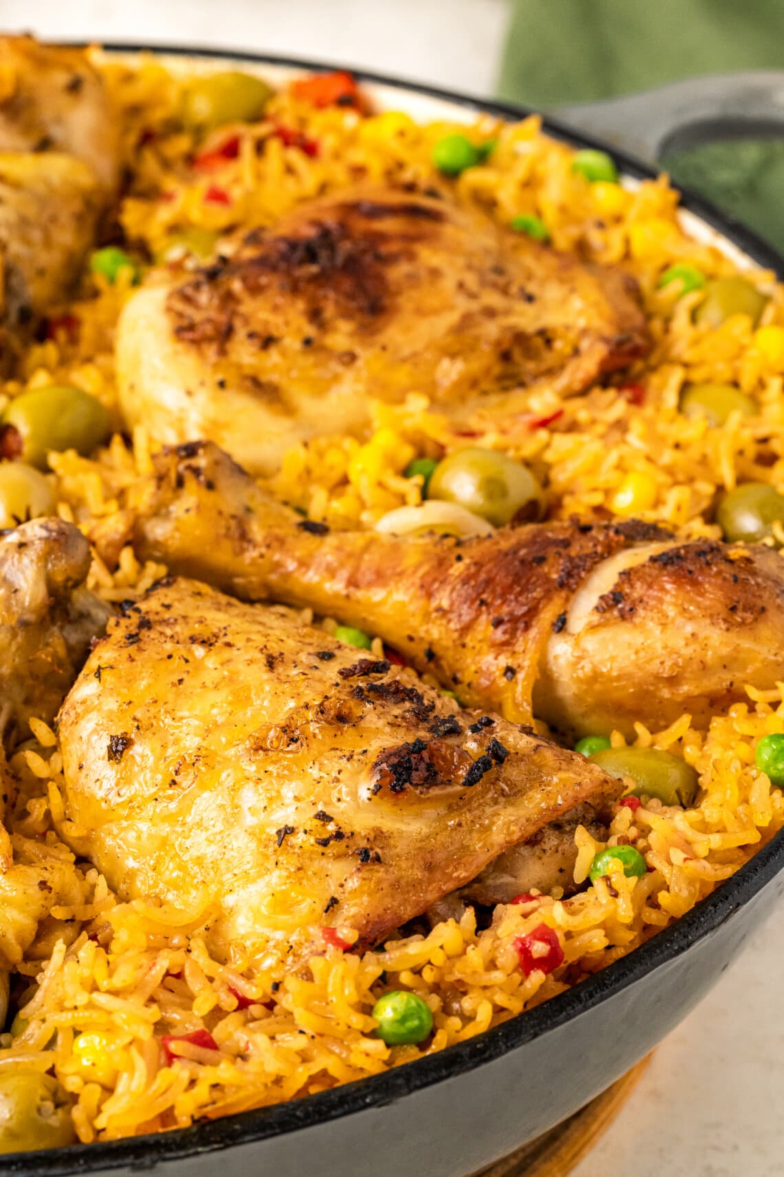 Arroz con Pollo (Spanish Chicken and Rice) | Easy Dinner Ideas