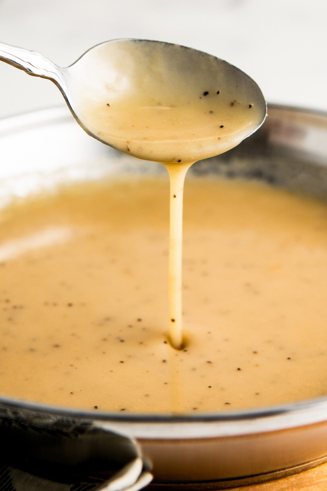 Best Homemade Chicken Gravy Recipe | Easy Dinner Ideas