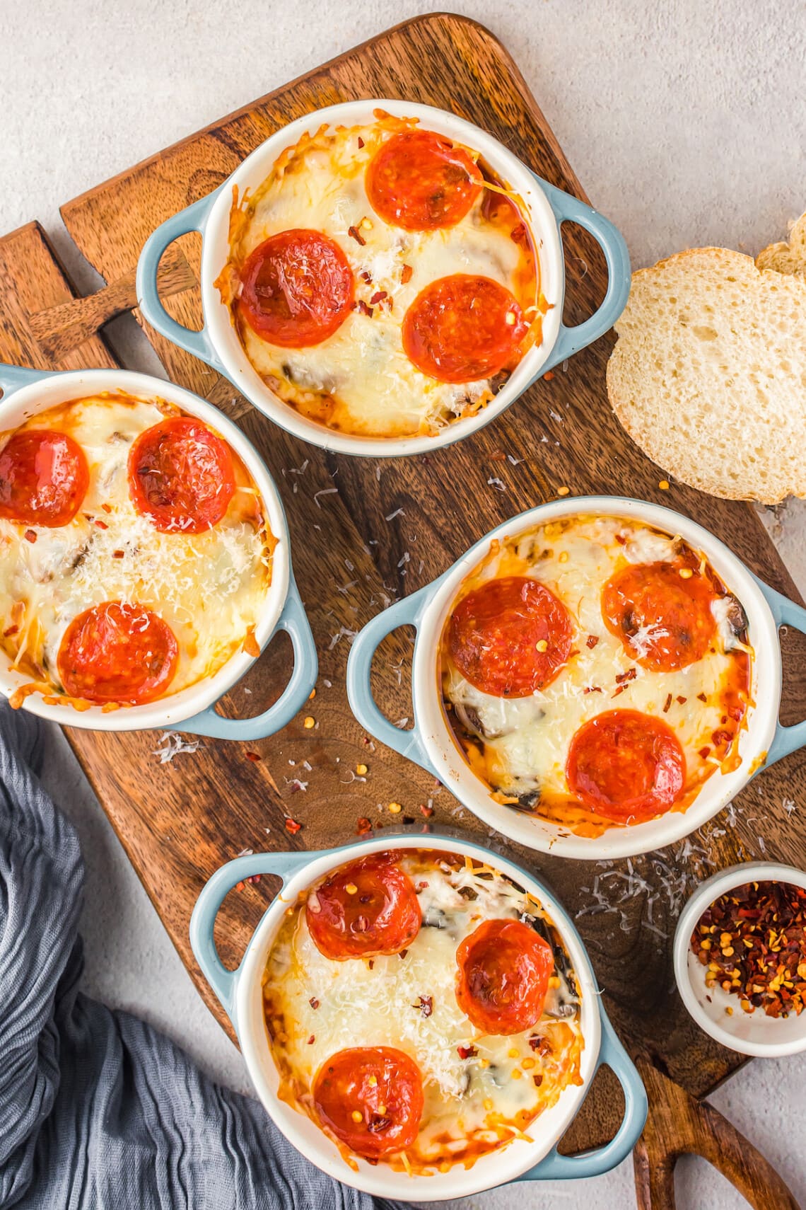 Easy No-Crust Pizza Bowl Recipe | Easy Dinner Ideas