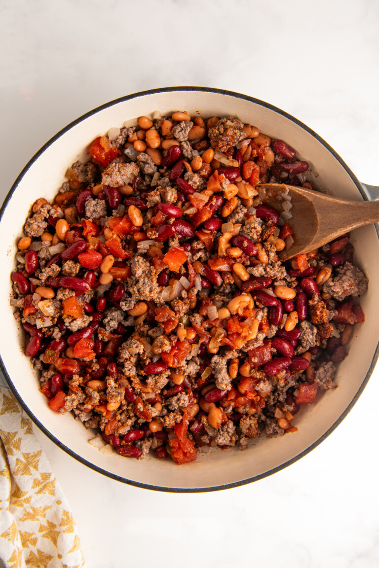 Easy Skillet Frito Pie Recipe | Easy Dinner Ideas