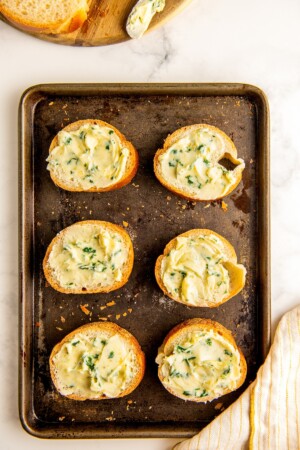 Garlic Butter Spread Recipe | Easy Dinner Ideas