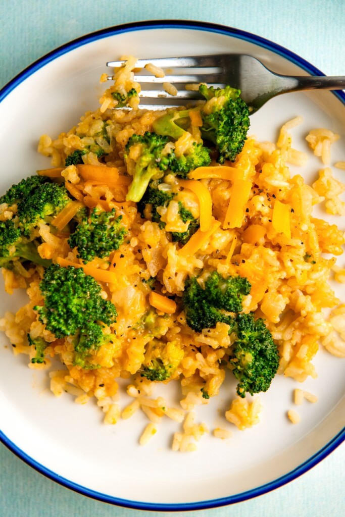 Stovetop Easy Broccoli Cheese Rice Recipe | Easy Dinner Ideas