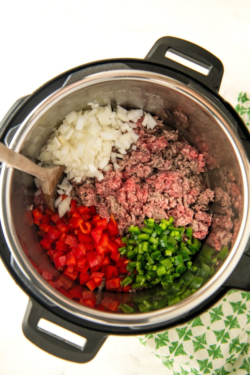 The Best Instant Pot Chili Recipe | Easy Dinner Ideas