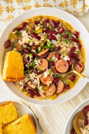 Easy Crockpot Red Beans and Rice Soup | Easy Dinner Ideas
